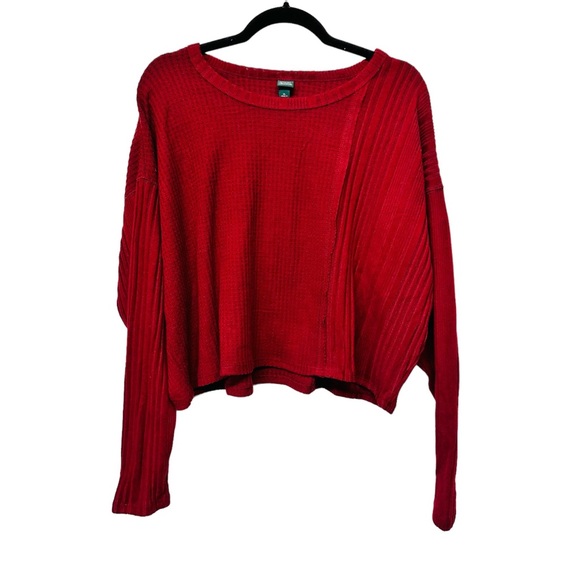 wild fable | Tops | 62 Wild Fable Red Cropped Light Sweater Top | Poshmark